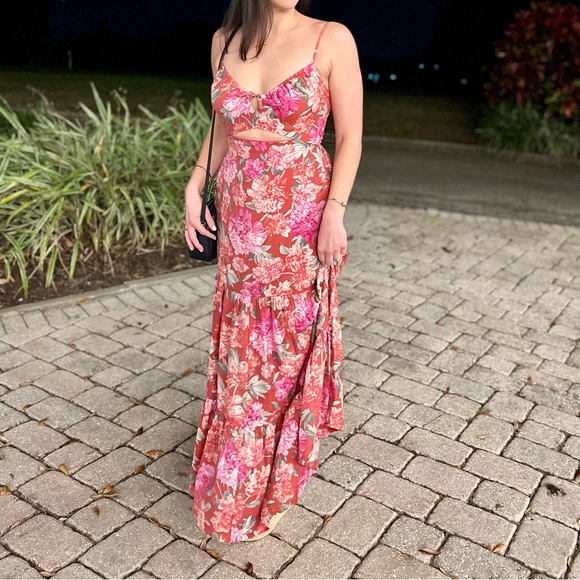Express | Dresses | Floral Maxi Dress | Poshmark